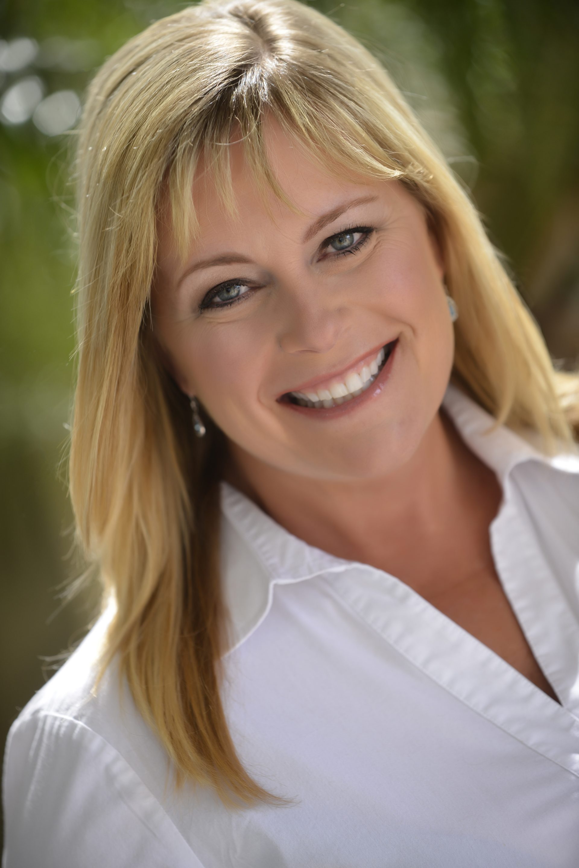 Florida Realty Investments | Charlene Larney Headshot - Florida Realty ...